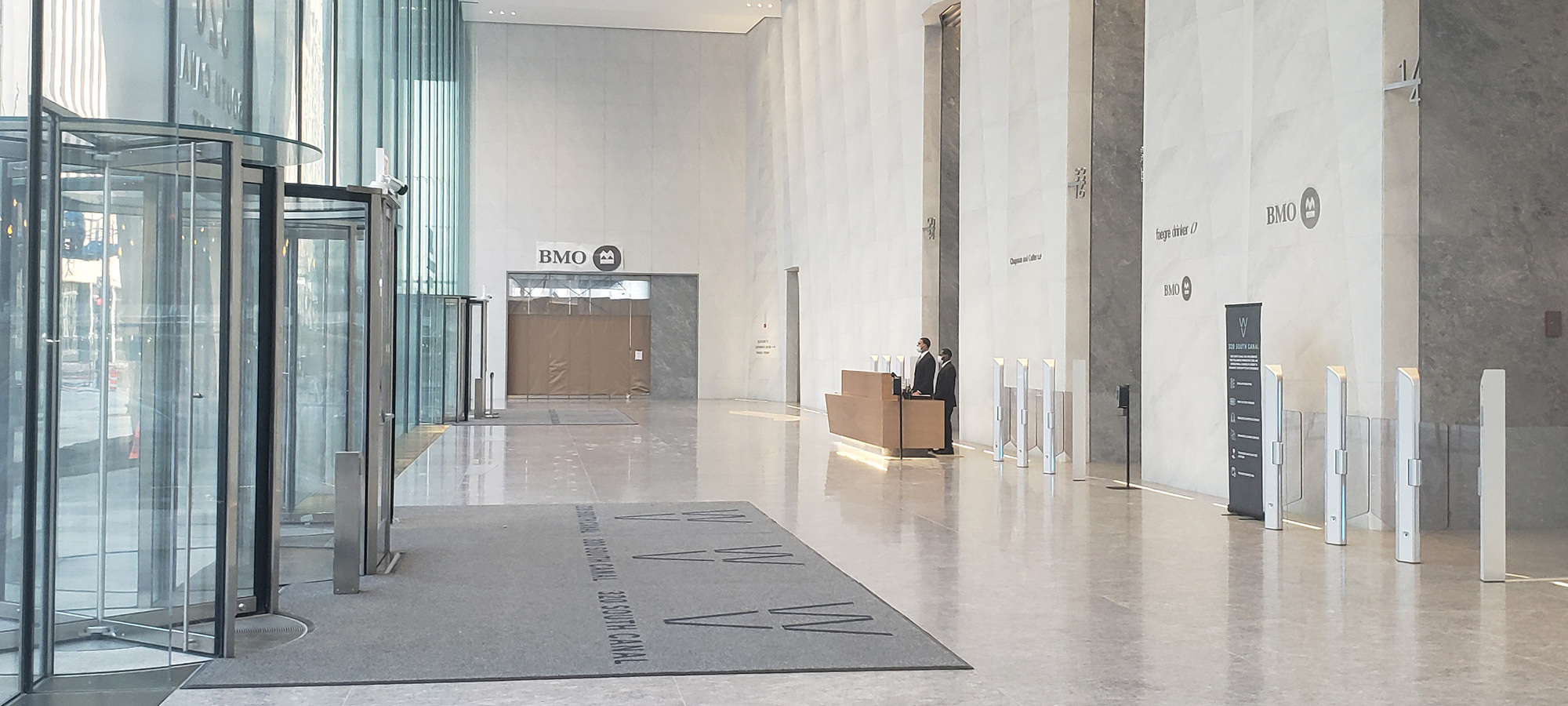 320 South Canal — Upscale Class A Office Space in Chicago