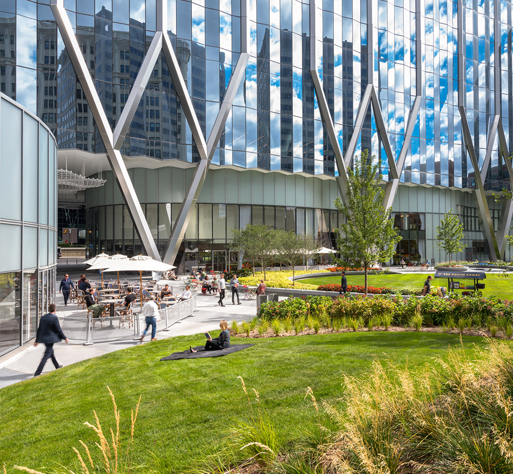 320 South Canal — Upscale Class A Office Space in Chicago